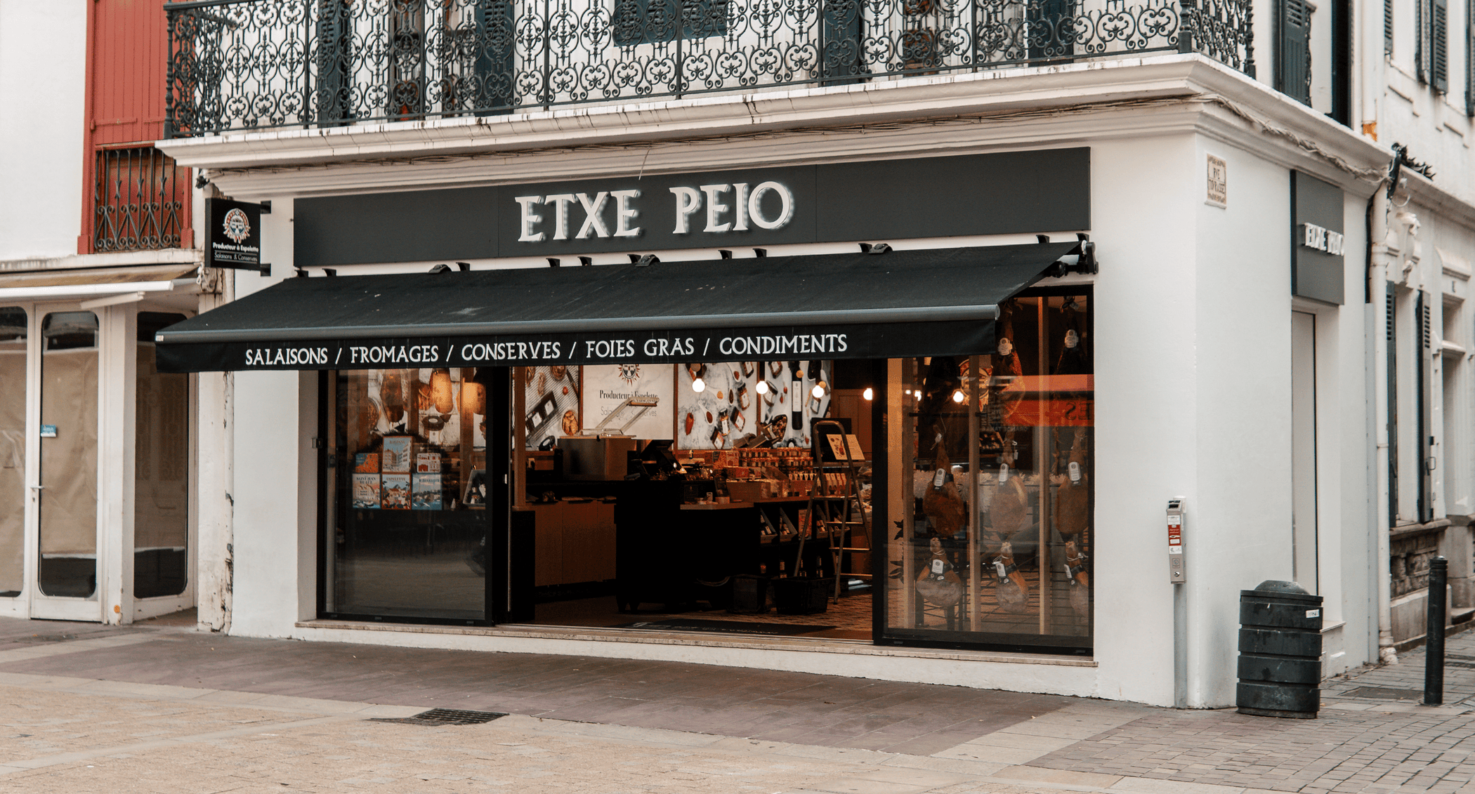 Nos Boutiques – Etxe Peio